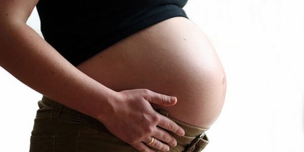 Semana 28 de embarazo: ¿cuál es la posición del bebé?